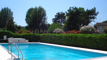 Villa | Piscina | Piscina exterior