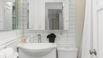 Estúdio Comfort, Vista para a cidade | Casa de banho