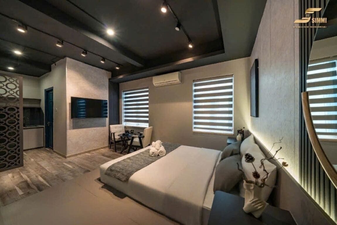 Quarto Superior, 1 cama de casal | Minibar, cofre no quarto, secretária, cortinas/cortinados opacos 