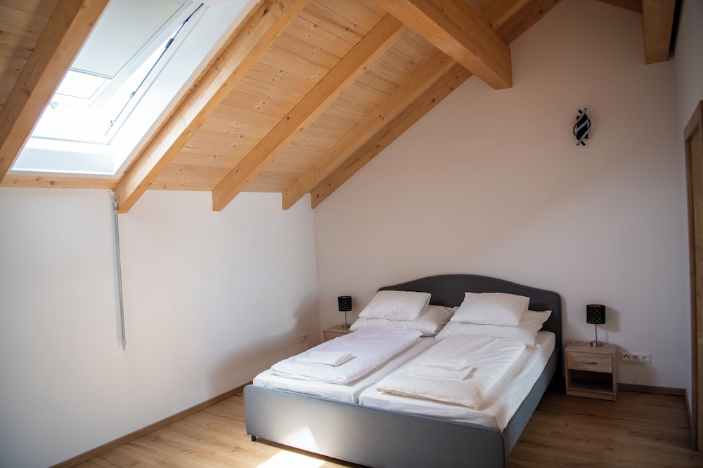 Ganzes Haus Für Den Gruppen- Und Familienurlaub - Klagenfurt am Wörthersee