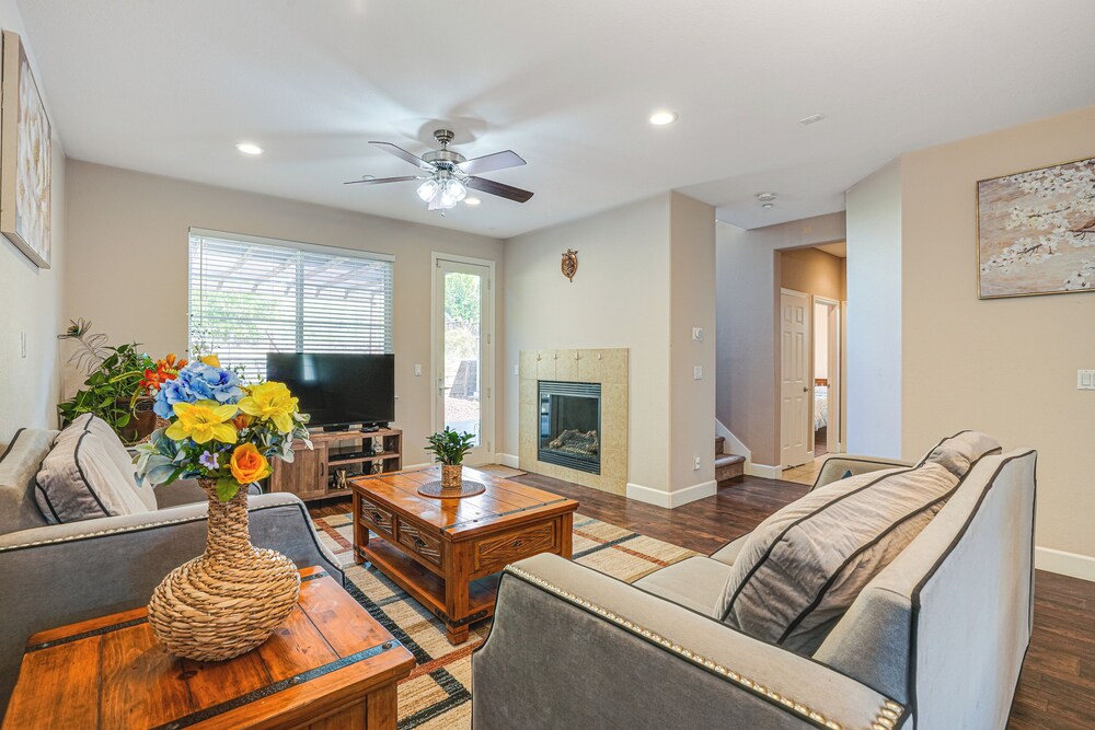 Spacious Bay Point Family Home W/ Private Yard! - Concord, CA