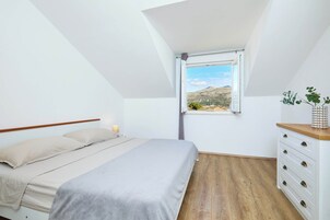 Apartamento standard | Escrivaninha, Wi-Fi de cortesia