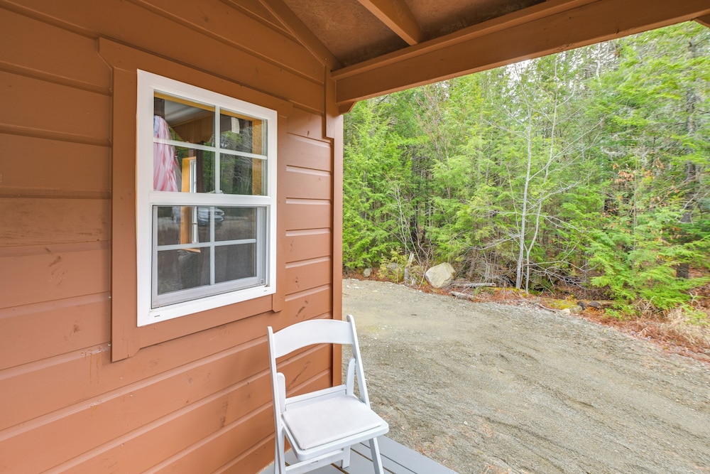 Cozy Brownville Cabin: 2 Mi To Schoodic Lake! - Maine