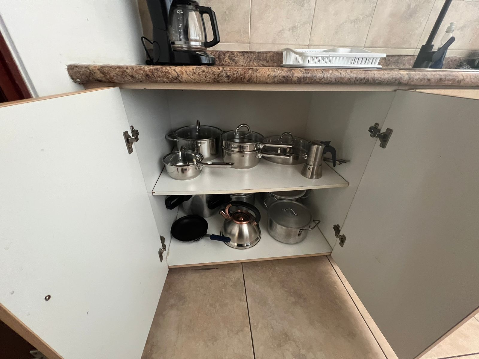 Apartamento, 2 quartos, acessível, varanda | Cozinha privada | Uma torradeira, utensílios de cozinha 