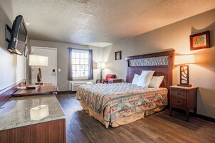 Quarto standard, 1 cama King | Escrivaninha, Wi-Fi de cortesia