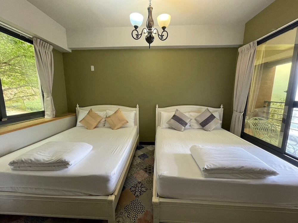 Firstsun - Alishan Township