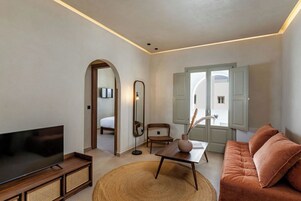 One Bedroom Apartment | Cofre no quarto, quartos insonorizados, ferro/tábua de engomar 