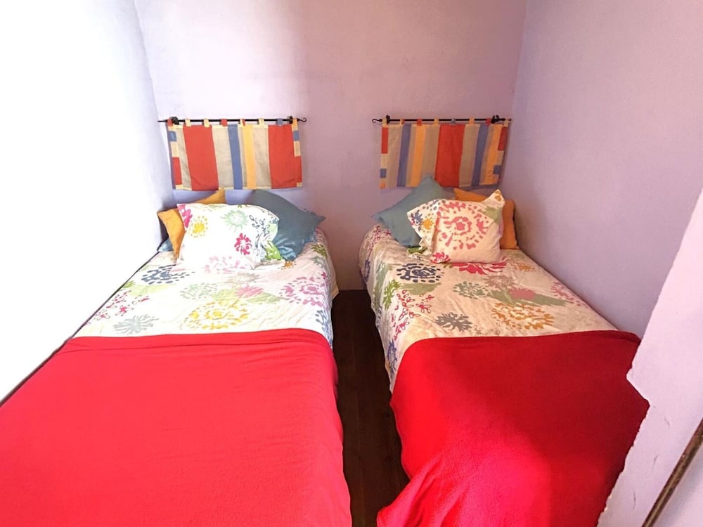 La Casita - Charme Authentique Avec Piscine Partagée à Benarrabá, Espagne - Jimena de la Frontera