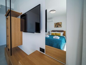 Roupa hipoalergénica, cofre no quarto, cortinas/cortinados opacos 