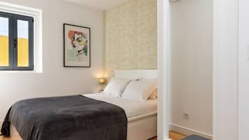 1 quarto, roupa de cama fornecida