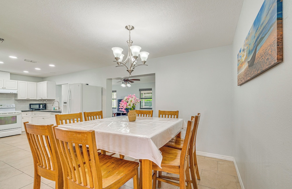 13 Mi To Hudson Beach: Family Escape W/ Lanai - Spring Hill, FL