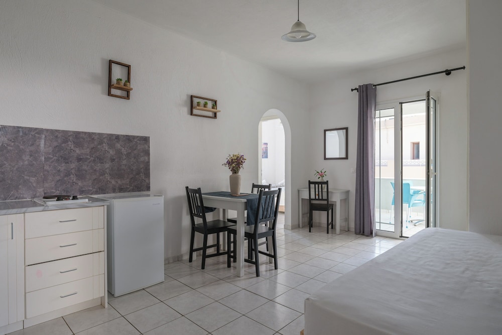 Hiona Seaside - Elounda