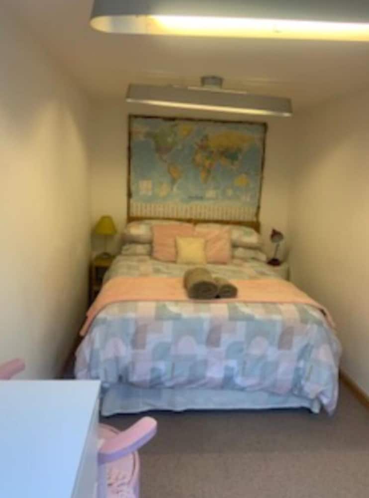 Quirky 1 Bedroom Annex/bungalow - Kent