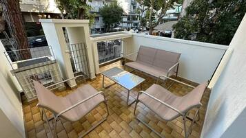 Apartamento Deluxe em Condomínio Fechado, vista para o pátio | Terraço/pátio interior