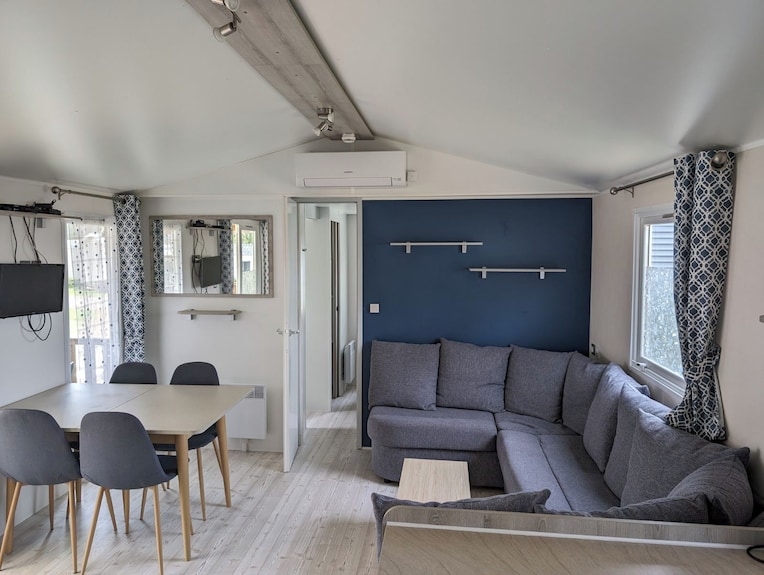 Mobil-home 6/8 Personnes Sur Le Camping Les Dunes De Contis à St Julien En Born - Bias