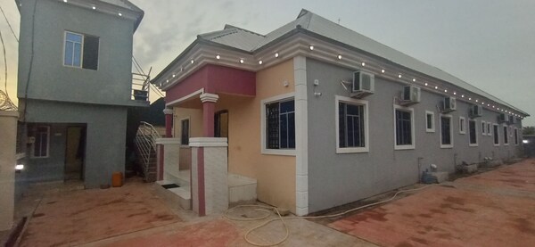 Bb Guest House - Benin City