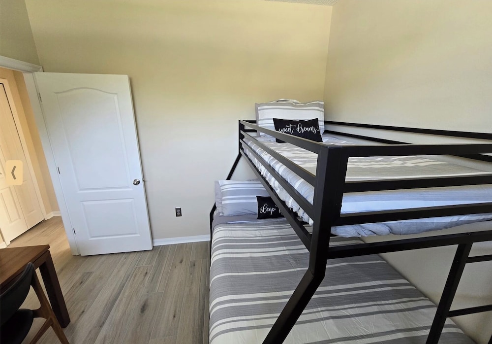 Clermont Home Just 18 Minutes From Walt Disney World® Resort - Clermont, FL