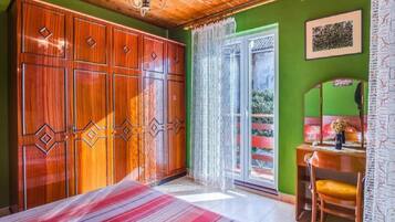 Apartamento (Three Bedroom Apartment with Terrace ) | 3 quartos, Wi-fi grátis