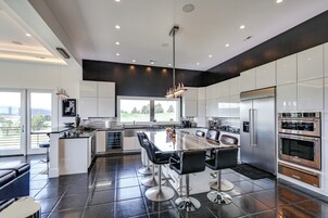 Casa (5 Bedrooms) | Parte interna