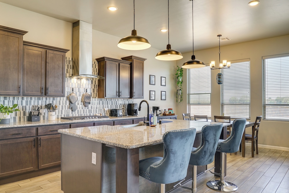 Las Cruces Home Rental W/ Organ Mountain Views! - Las Cruces, NM