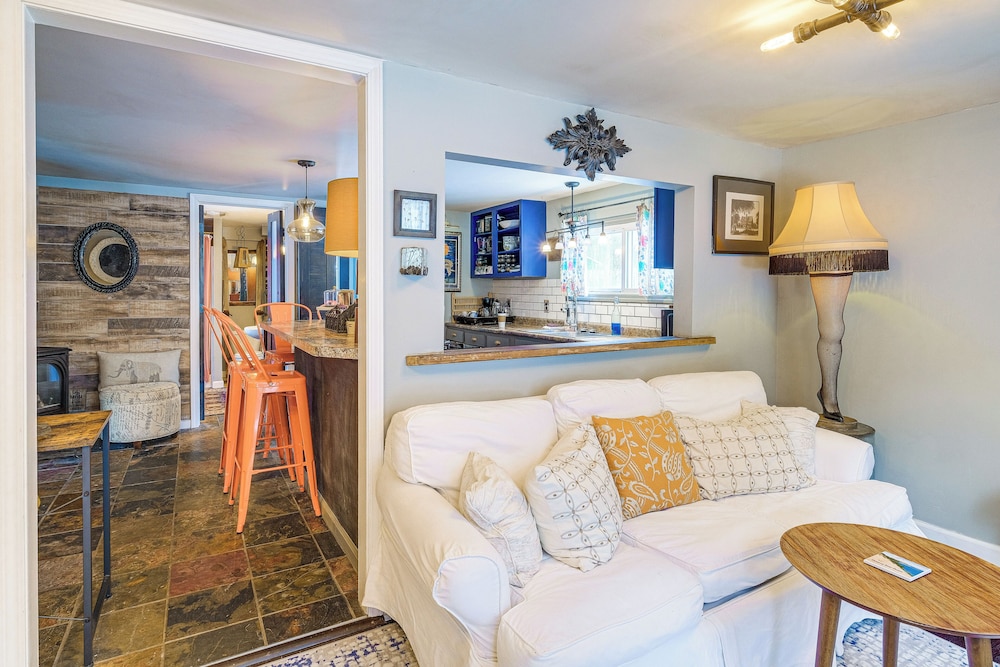 'The I House' Interlochen Home W/ Sauna, Fireplace - Interlochen, MI