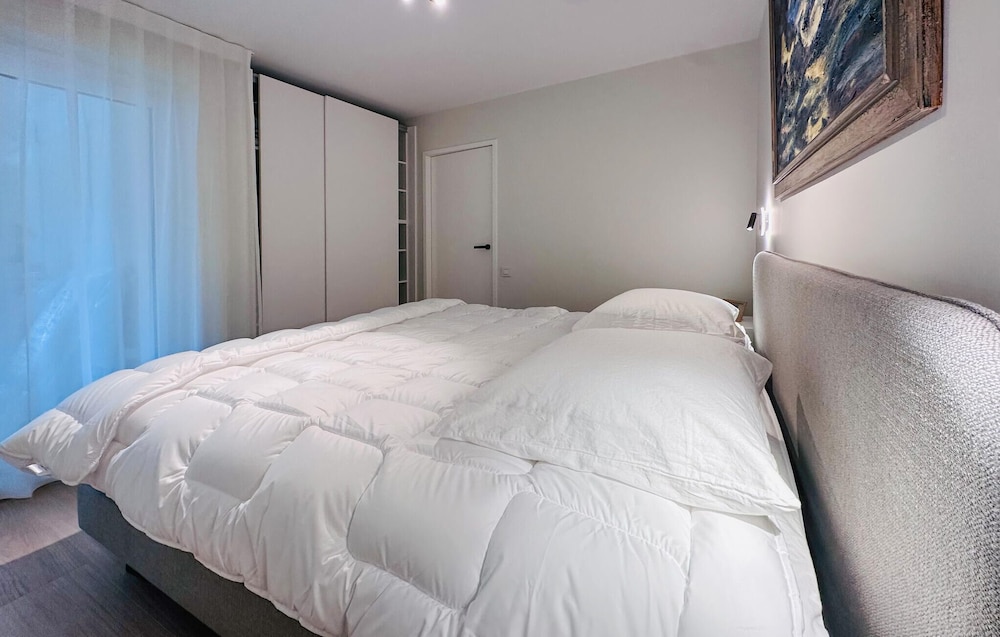 Nice Apartment In Oostende With Wifi - Ostend