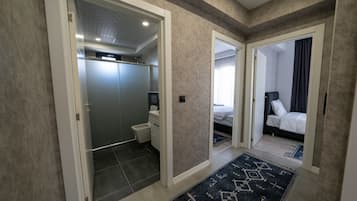 Apartamento clássico | 1 quarto, escrivaninha, Wi-Fi de cortesia