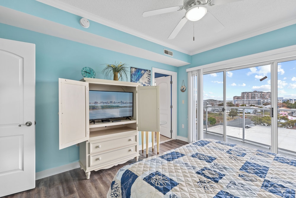 Coral Seas 412 by Seaside Vacations & Sales - Ocean City | Vrbo