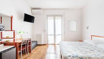Quartos à prova de som, berços grátis, Wi-Fi de cortesia, roupa de cama
