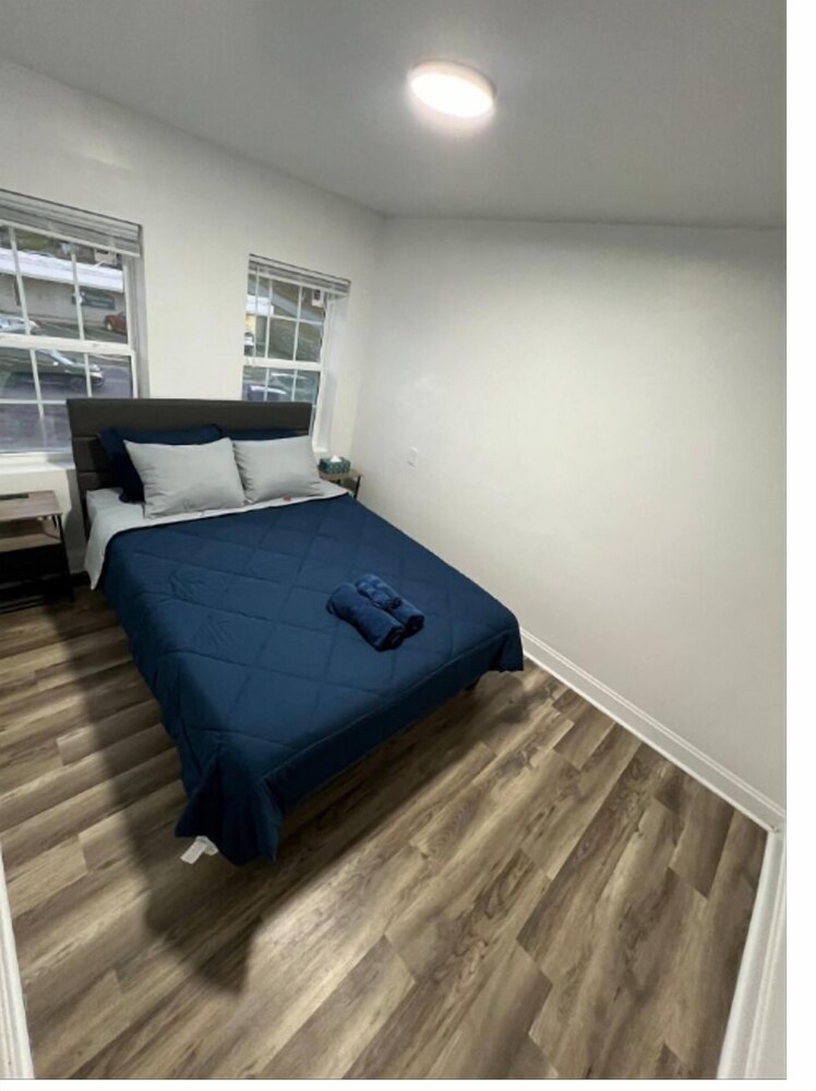 Westover 1br Apt, Pet-friendly, Near Wvu - Morgantown, WV
