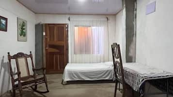 Quarto standard | 1 quarto, roupas de cama premium, edredons de pluma