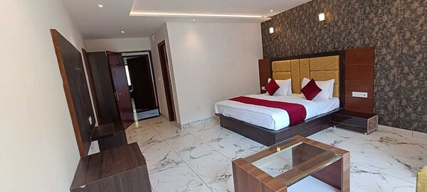 Dalhousie Hills Raj Nirmal - Dalhousie