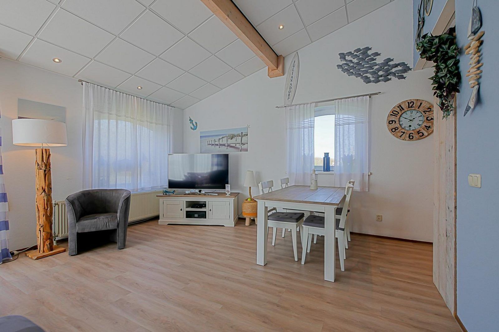 Dünenblick: Comfortable Vacation Apartment At The Beach Of Julianadorp Aan Zee - Den Helder