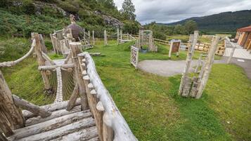 Área de recreio para crianças (ao ar livre)