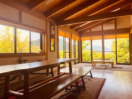 Villa Deluxe, não fumadores | 1 quarto, edredões de penas, cortinas/cortinados opacos