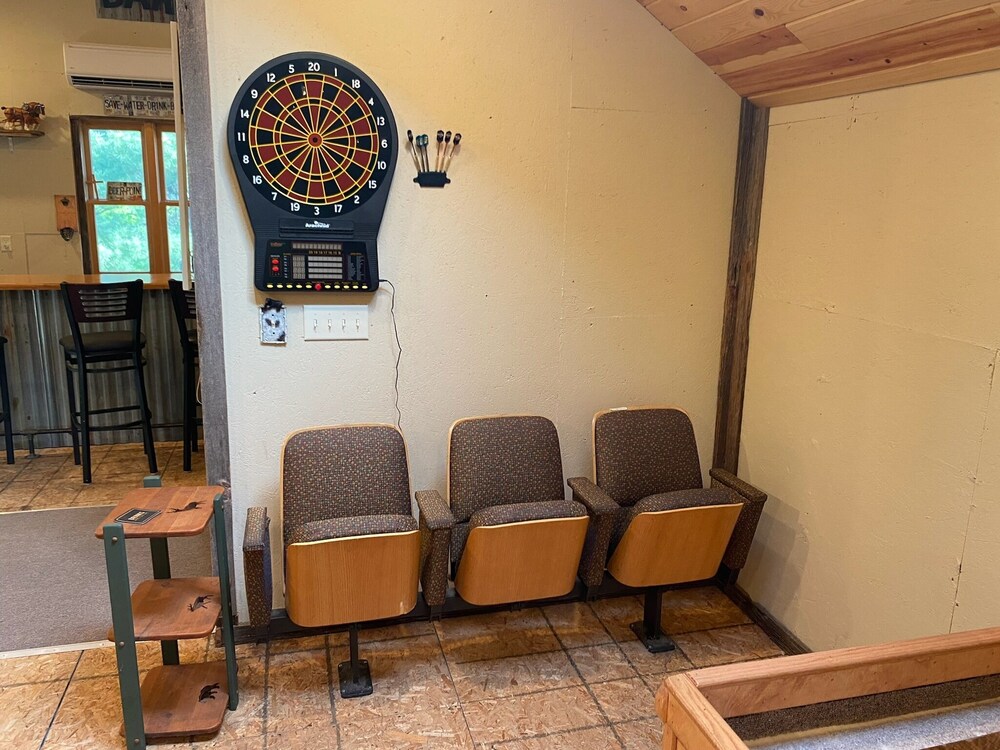 A beautiful lake house on recreational Crooked Lake near Crivitz, WI ...