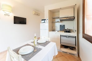 Apartamento, 1 quarto, varanda | Cozinha privada