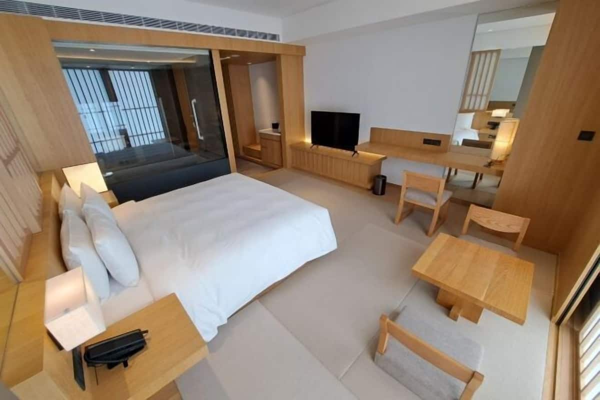 1 quarto, cofre no quarto, Wi-fi grátis, roupa de cama fornecida