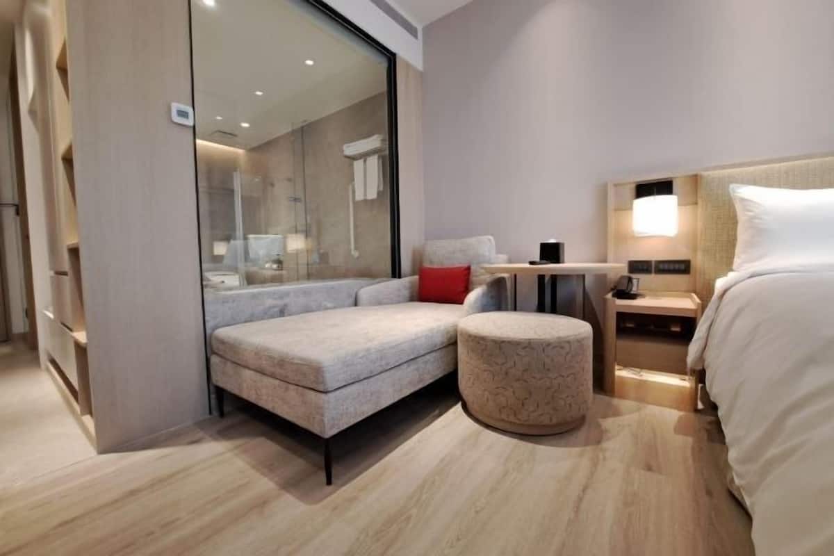 1 quarto, cofre no quarto, Wi-fi grátis, roupa de cama fornecida