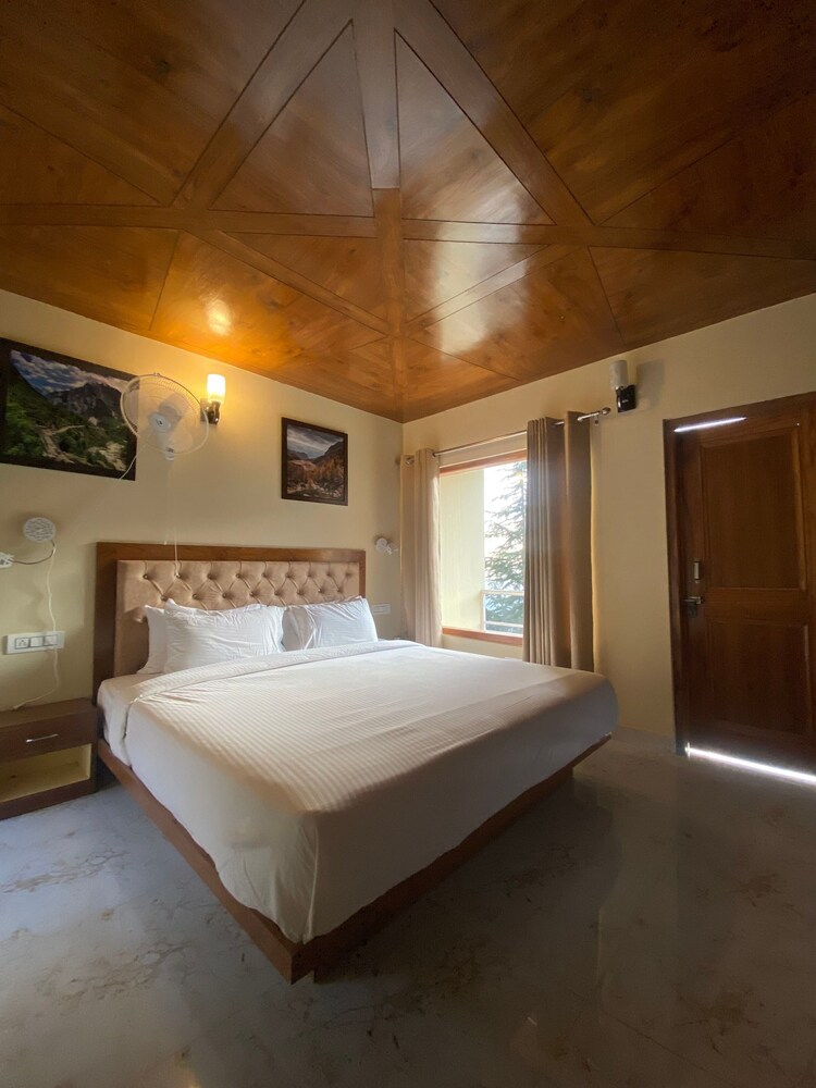 Hassan Valley Retreat Near Shimla Forest Sanctuary - Mashobra