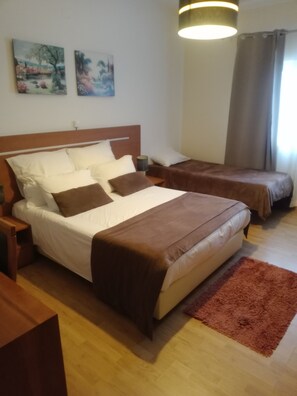 Escrivaninha, Wi-Fi de cortesia