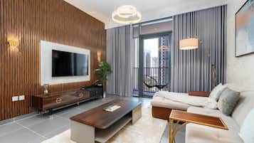 Apartamento Deluxe, varanda, Vista para a cidade | Sala de estar | TV de ecrã plano, Netflix, Hulu, serviços de streaming