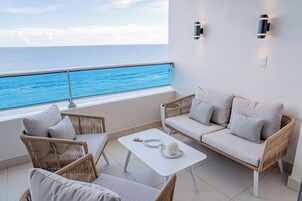 Apartamento Premium, 2 quartos, varanda, vista para o oceano | Varanda
