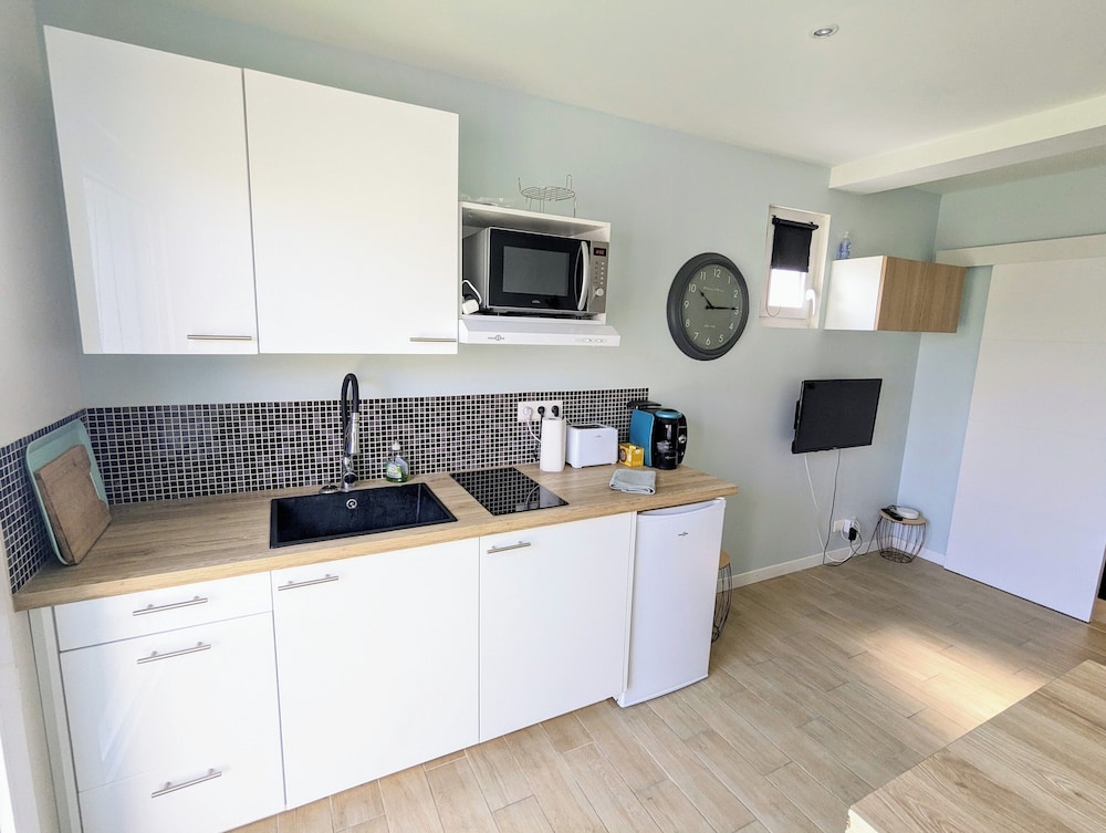 Ploemeur Centre Studio Avec Terrasse - Ploemeur | Vrbo