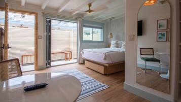 Quarto Elite, não fumadores, banheira de hidromassagem grande | Wi-fi grátis, roupa de cama fornecida