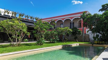Piscina externa