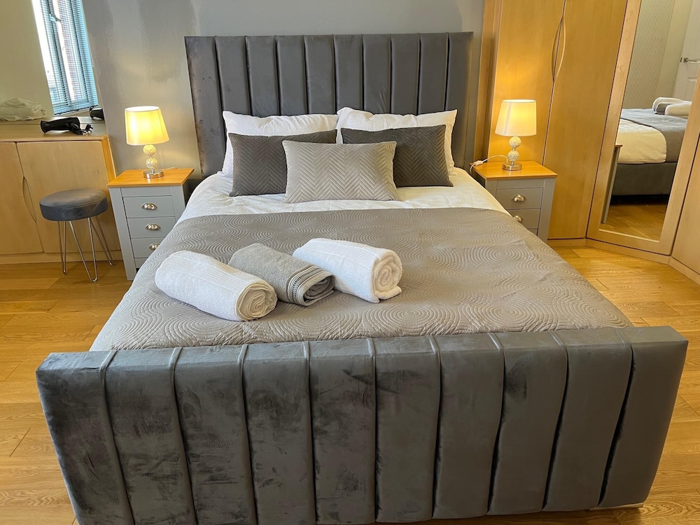 Duplex Apartment In Greater Manchester - Oldham