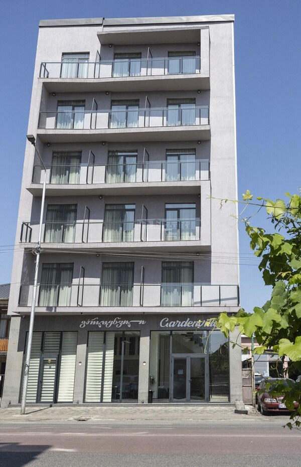 Gardenville Batumi - Batoumi
