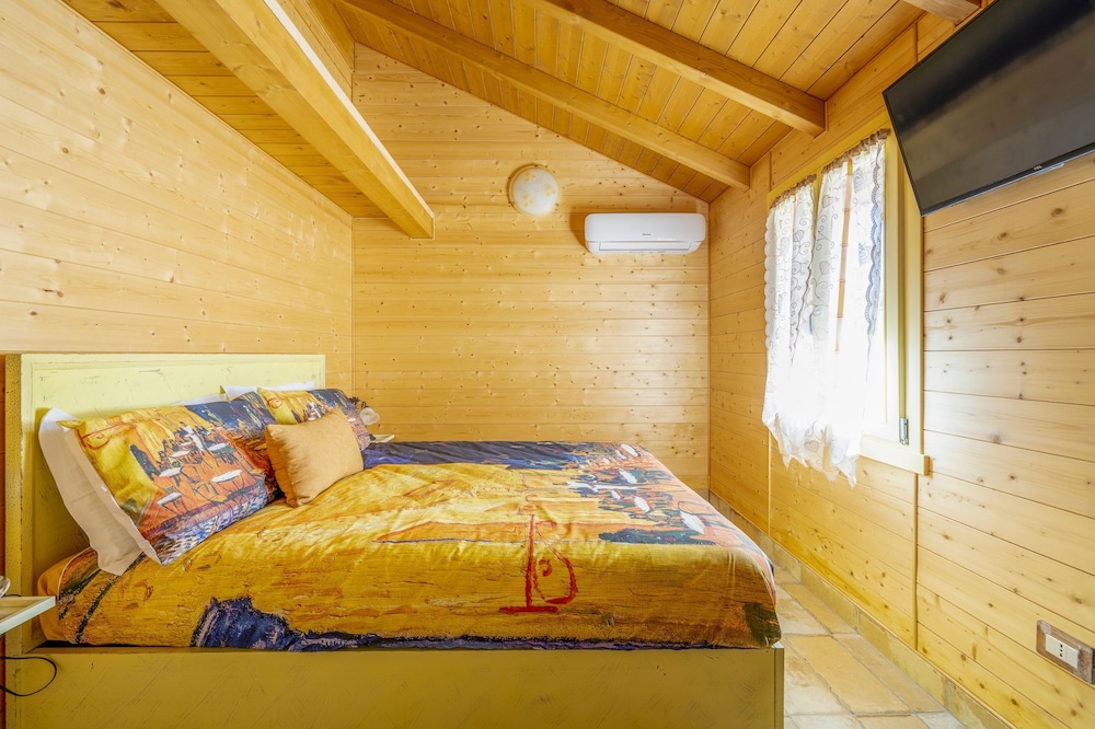 Wooden House With Porch And Garden - Spoleto