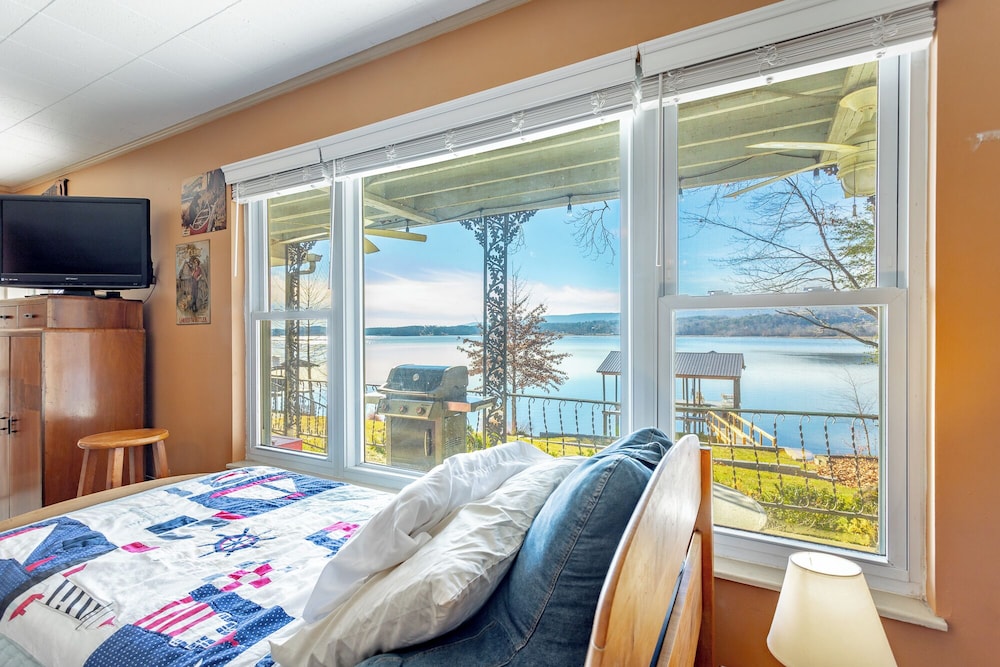 Vintage Mountain Lake Cabin w/ Huge Dock - camp vibes, privacy, family ...